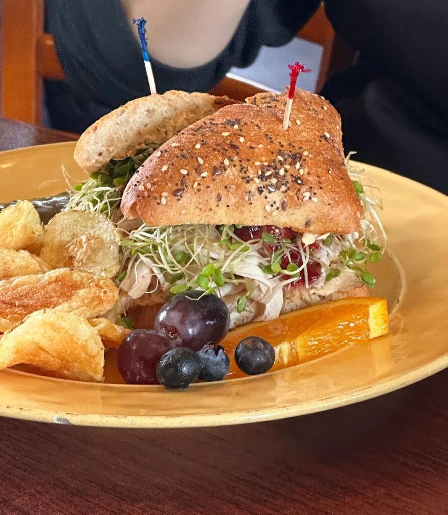 Local Eats: Best Restaurants and Cafés in Seward, AK - Seward City Tours